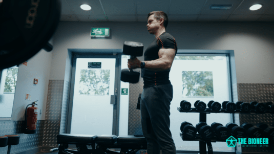 Why Big Biceps Are Extremely Functional - The Bioneer